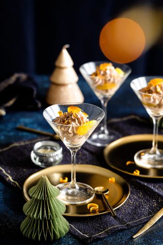 Verrine au chocolat praliné et orange - Recette dessert rapide - Un ...